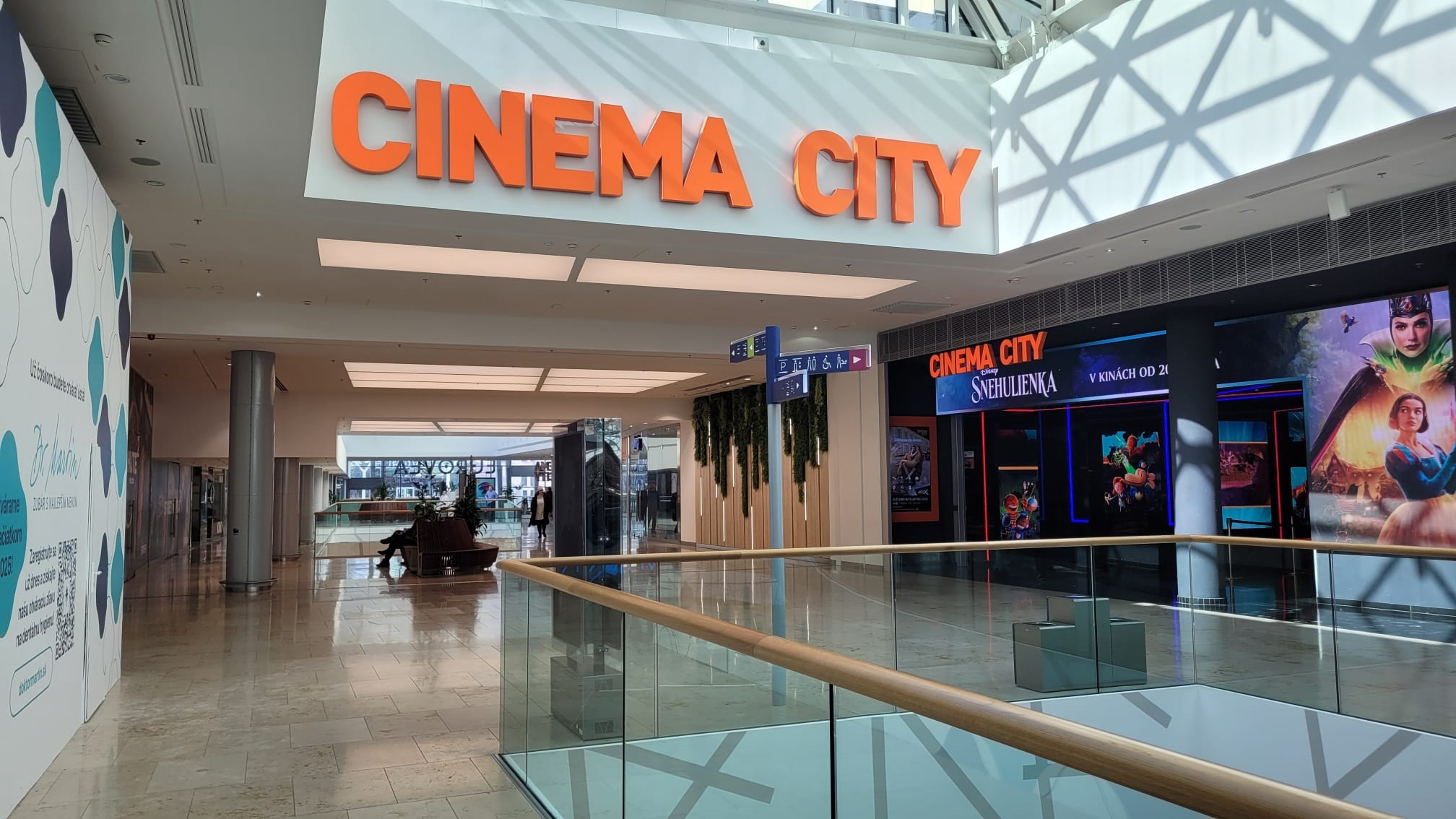 Populárny filmovy festival Hory a mesto sa presúva do nákupného centra ...