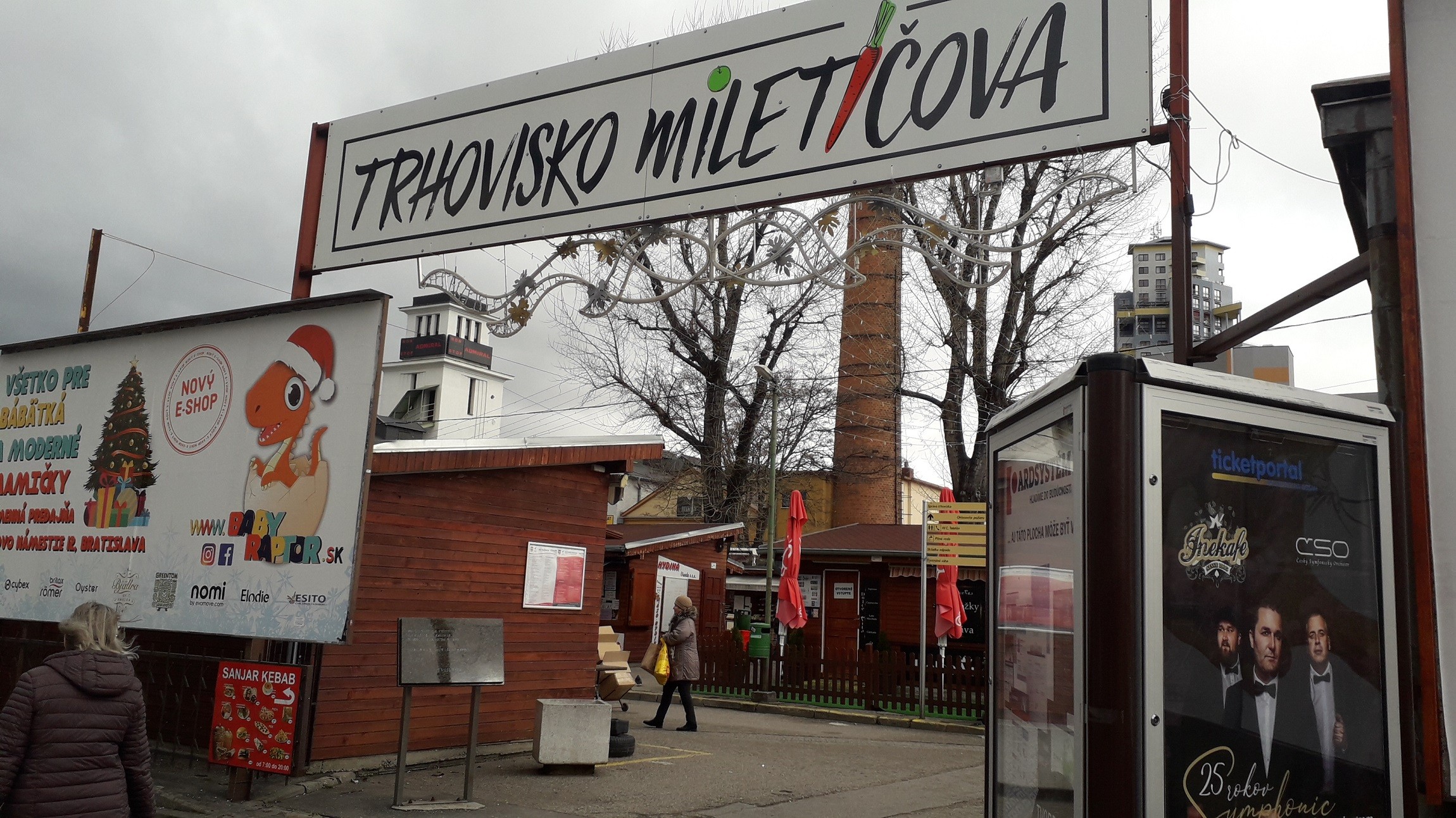Na trhovisku Miletičova už fungujú potraviny v uzavretých predajniach ...