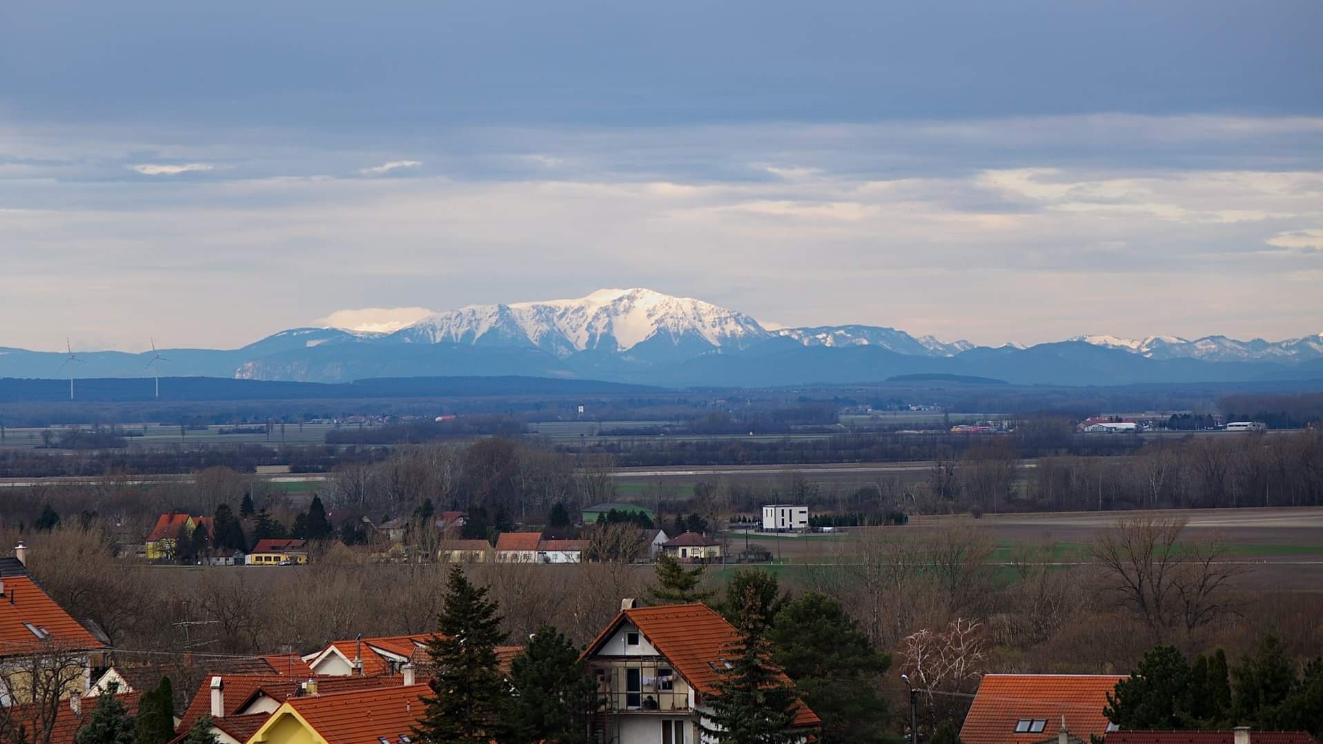 FOTO: Úchvatné! Takýto výhľad na rakúske Alpy sa dnes naskytol ...