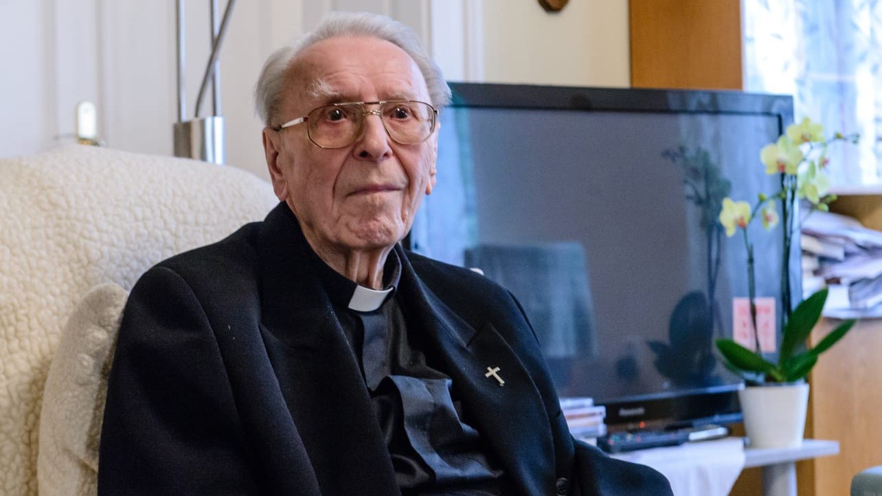 Pracoval aj ako opravár výťahov v Petržalke: Pred 100 rokmi sa narodil ...