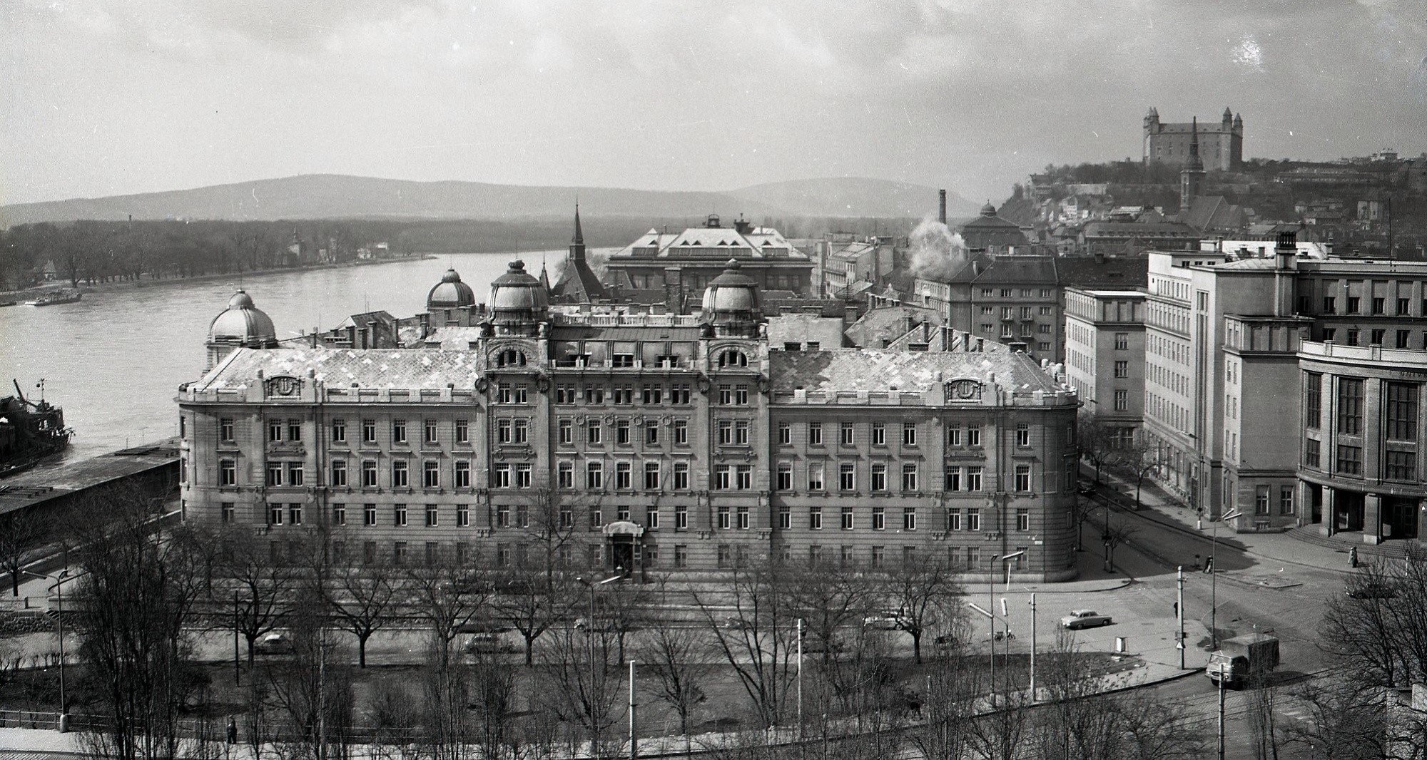 Pohľad na Bratislavu spred takmer 60 rokov: Čo vtedy povedal primátor a ako sa zmenila táto ...