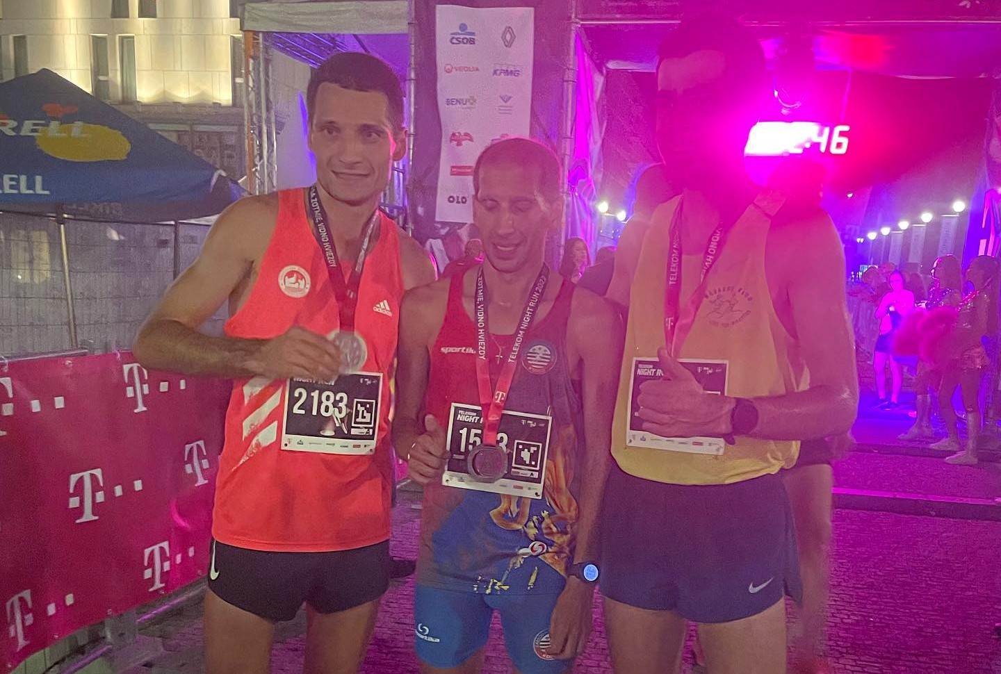 Obľúbený nočný beh Bratislavou pozná svojich víťazov, do cieľa dobehol ...